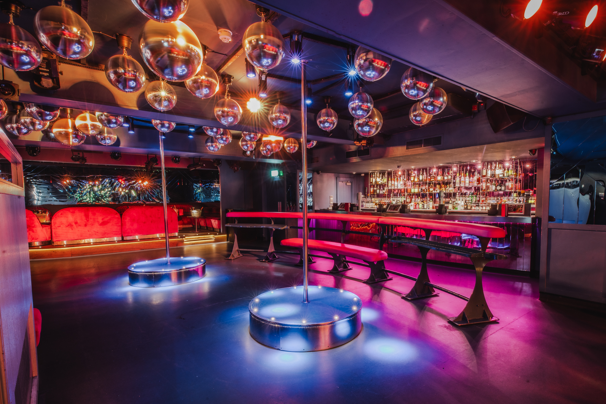 Freedom Bar – Freedom is a stylish and sophisticated Bar and Club ...